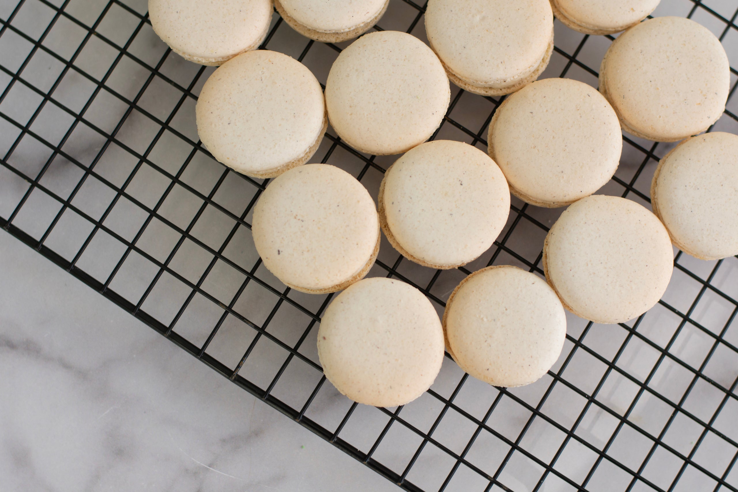 Vanilla Bean Macaron | Fancy Flavors